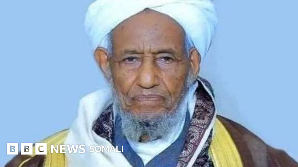 Maxaan ka naqaannaa Mufti Xaaji Cumar Idriis, wadaadka ay geeridiisu ...