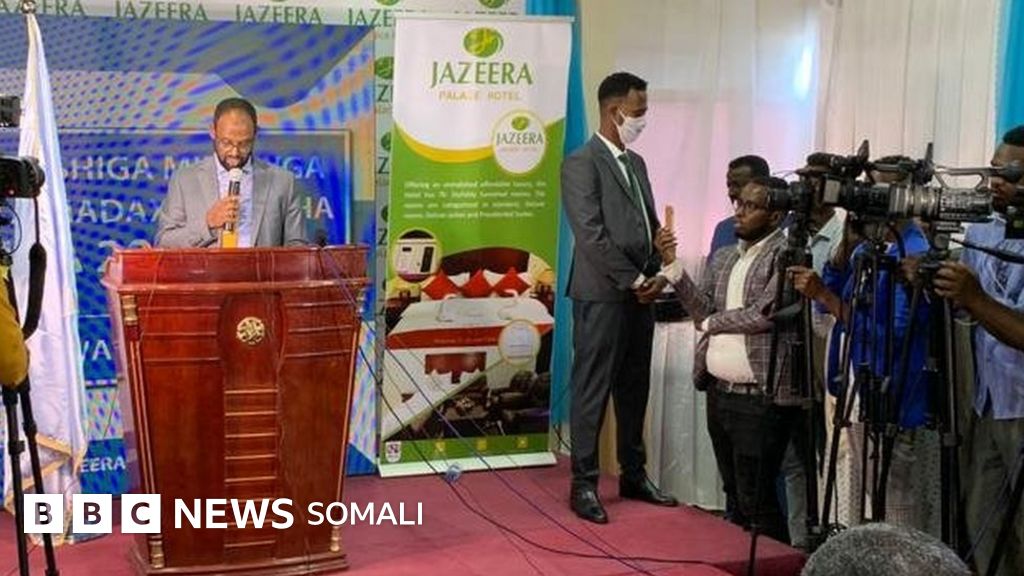 Maxaa xal u noqon kara xiisadda siyaasadeed ee madaxweyne Farmaajo iyo ...