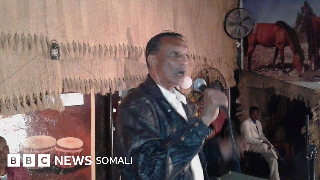 Fanaanka Cali Gacal oo soo saaray hees kaban ah - BBC News Somali