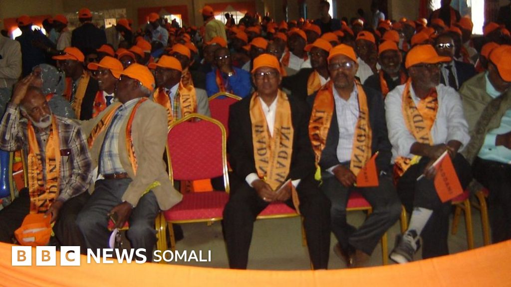 Xisbiga mucaaradka Wadani oo shir uu uga furmay Hargeysa - BBC News Somali