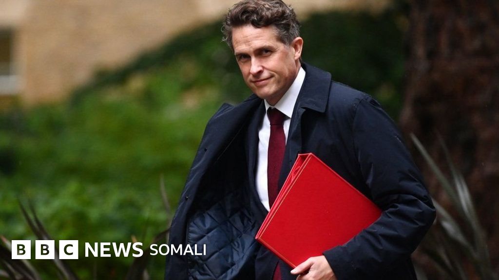 Gavin Williamson: Xildhibaankii aqoonsiga Somaliland u ololeynayay oo ... Gavin Williamson: Xildhibaankii aqoonsiga Somaliland u ololeynayay oo ...