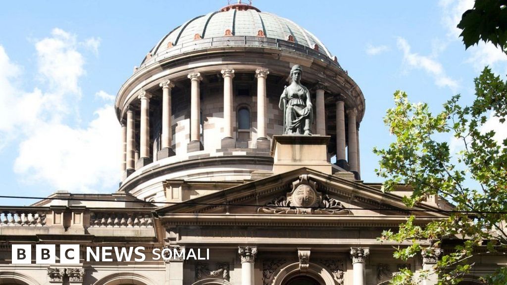 Maxkamad Australia ku taallo oo ay ka dhacday arrin af kala qaad ah ...