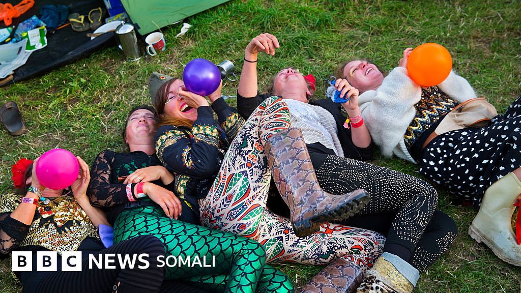 Gaaska qosolka iyo halistiisa caafimaad - BBC News Somali