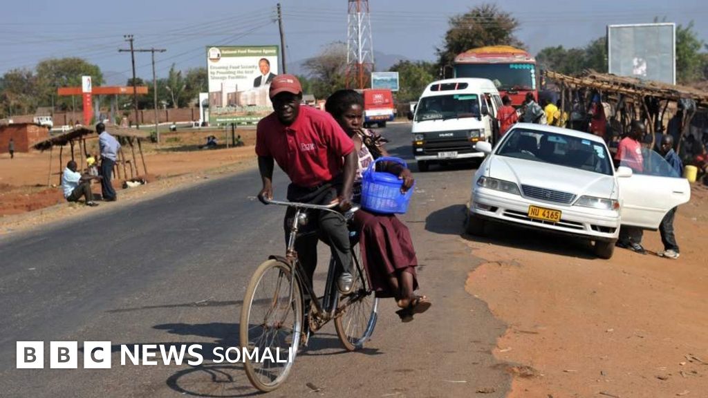 Malawi waa waddanka ugu khatarta badan ee baaskiil lagu kaxaysto - BBC ...