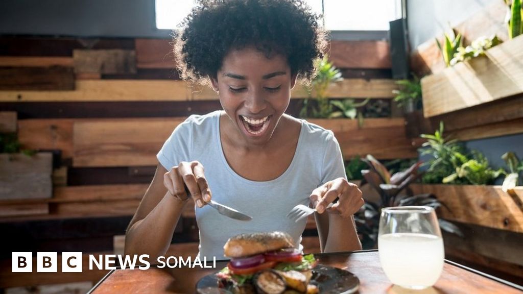 8 Arrimood oo ay u fiicantahay inaad kaligaa cunteyso - BBC News Somali