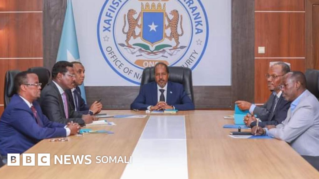 Sidee looga falceliyay habka doorashada Soomaaliya? - BBC News Somali