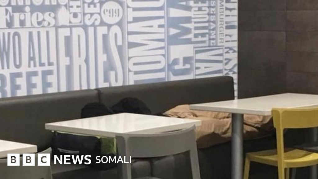 Sawir laga qaaday isagoo maqaayad jiifa ayaa u horseeday ''nolol ...