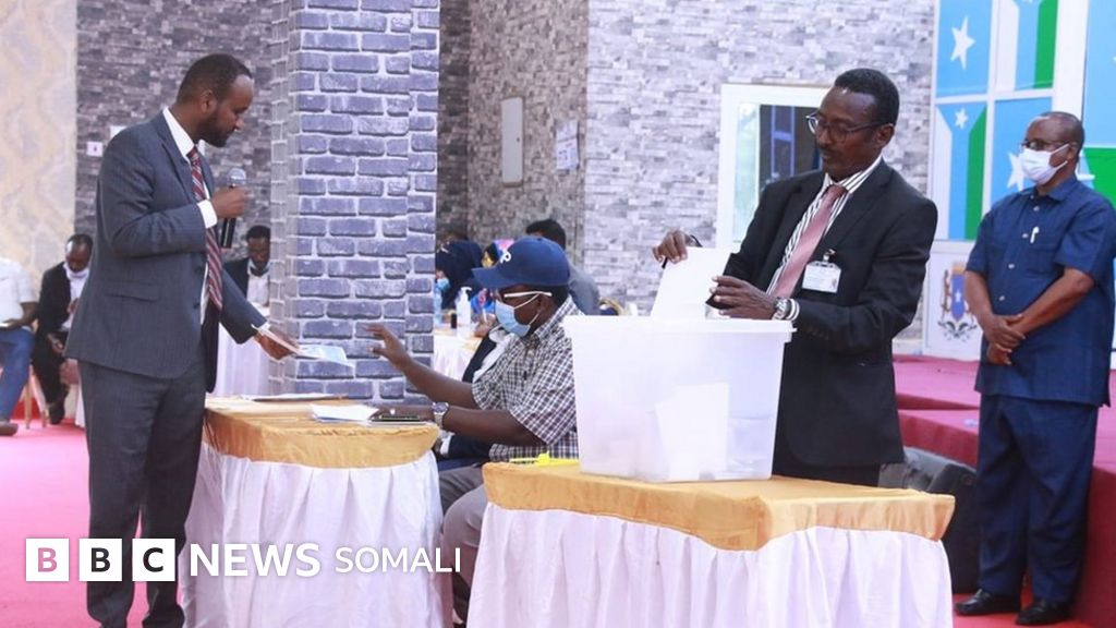 Doorashada Soomaaliya: "Dadkii tartamayay mid walba wuxuu sameeyay ...