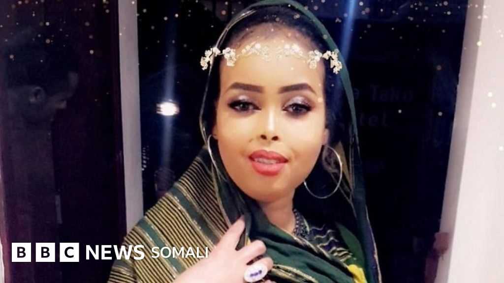 Fanaanad Istaahil: "Heesaheygu waa jaceyl laakiin waxaa loo arkaa ...