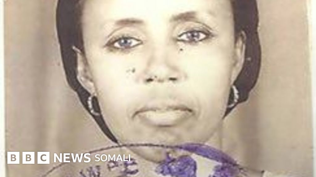 Caasha Oomaar Warsame gabadhii ugu horreysay ee Soomaaliyeed ee cod ...