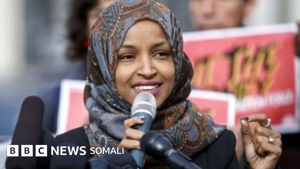 Haweeney u hanjabtay Ilhaan Cumar oo la ciqaabay - BBC News Somali