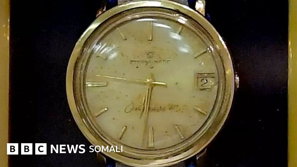 Saacad uu lahaan jiray basaas Israeli ah oo Suuriya lagu dilay oo ...