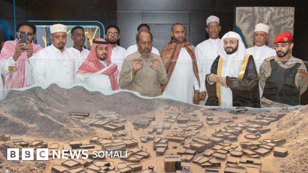 Maxaa yaalla madxafka Nabiga ee uu booqday madaxweyne Xasan Sheekh ...