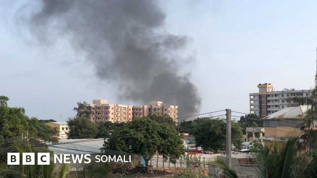 Weerar seddex qarax ah oo Muqdisho ka dhacay - BBC News Somali