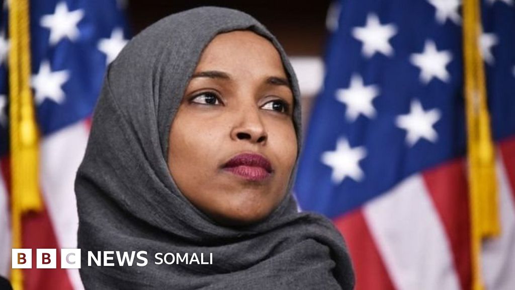 Hadalladii Ilhaan Cumar ee Maraykanka ka kiciyay duufaanta siyaasadeed ...