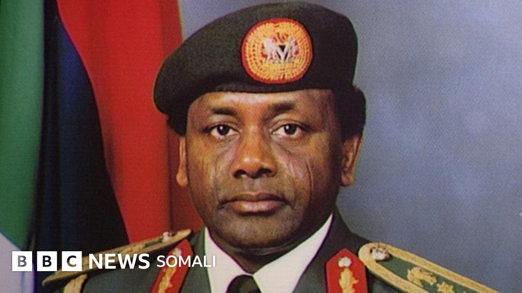 Madaxweyne laga soo celiyay lacag malaayin doolar ah oo uu musuq ...