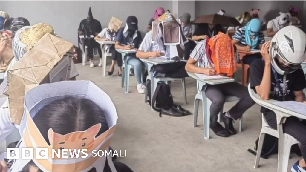 Koofiyadda Filibiin iyo qaabab kale oo cajiib ah oo ay dalalku uga ...