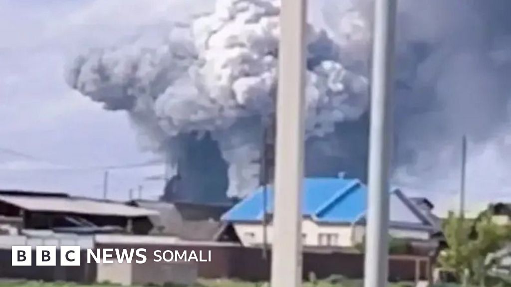 Ukraine oo ku weerarrtay Ruushka diyaarado horey loogu sii qariyay ...