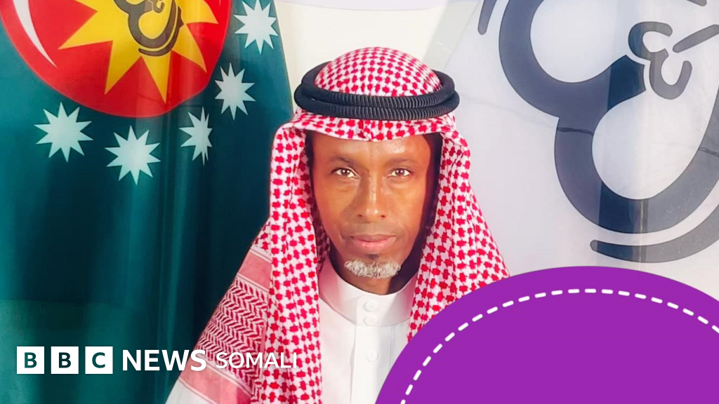 Maxaadan ka ogayn Sufyaan ninka calanka Soomaaliya ku tilmaamay 'astaan ...