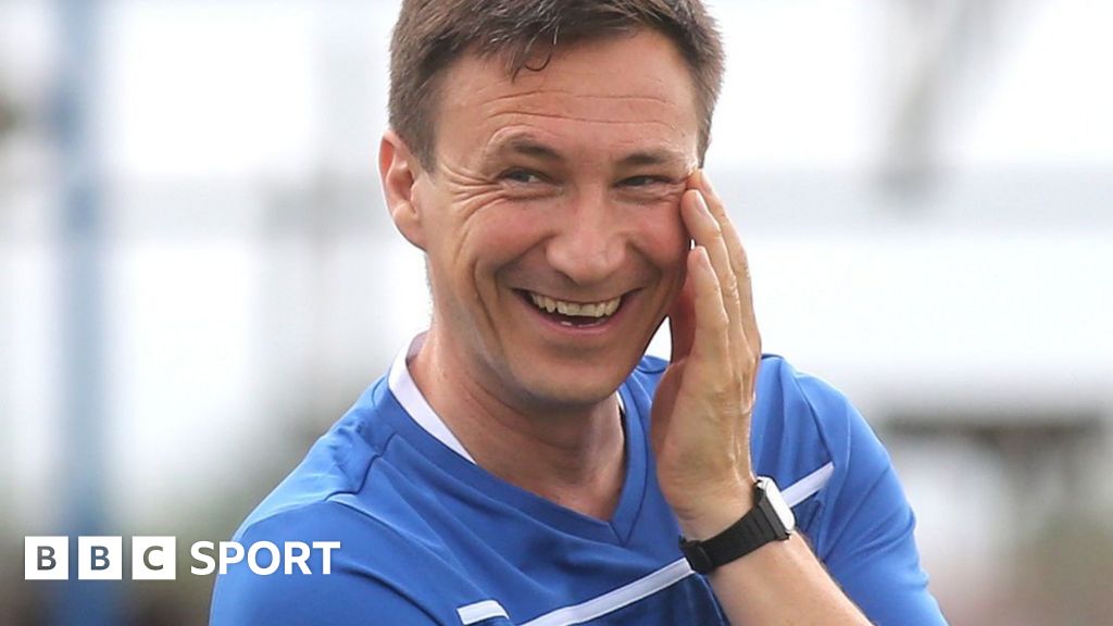 Wealdstone: National League side appoint Stuart Maynard as manager on ...