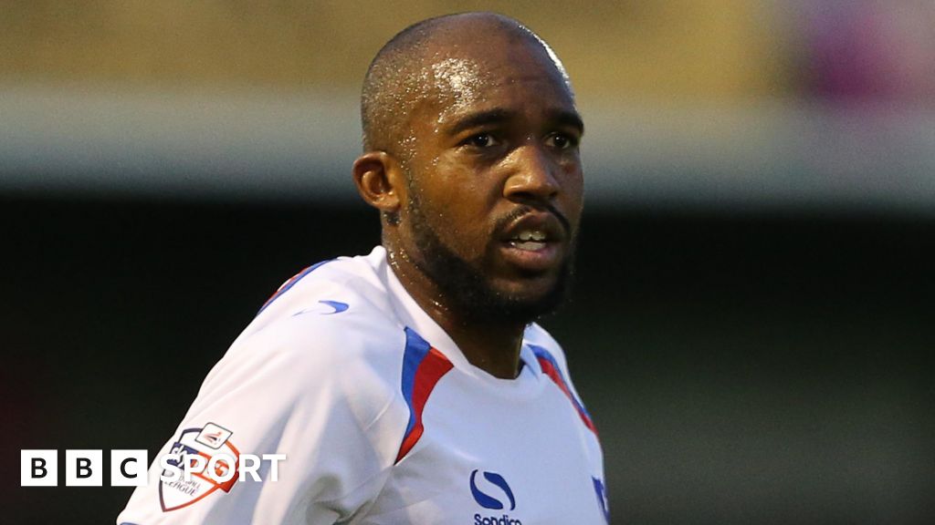 Nigel Atangana: Leyton Orient sign Portsmouth midfielder - BBC Sport