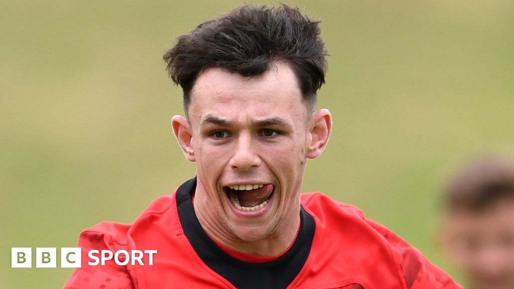 Tom Rogers: New Wales wing reveals family delight at international call ...