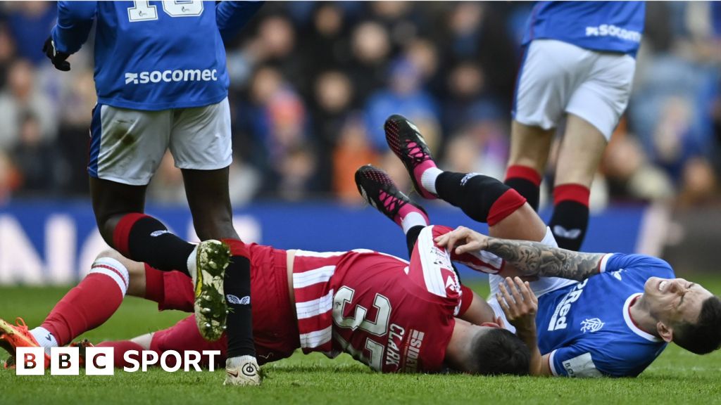 Nicky Clark: St Johnstone win appeal against striker's red card against ...