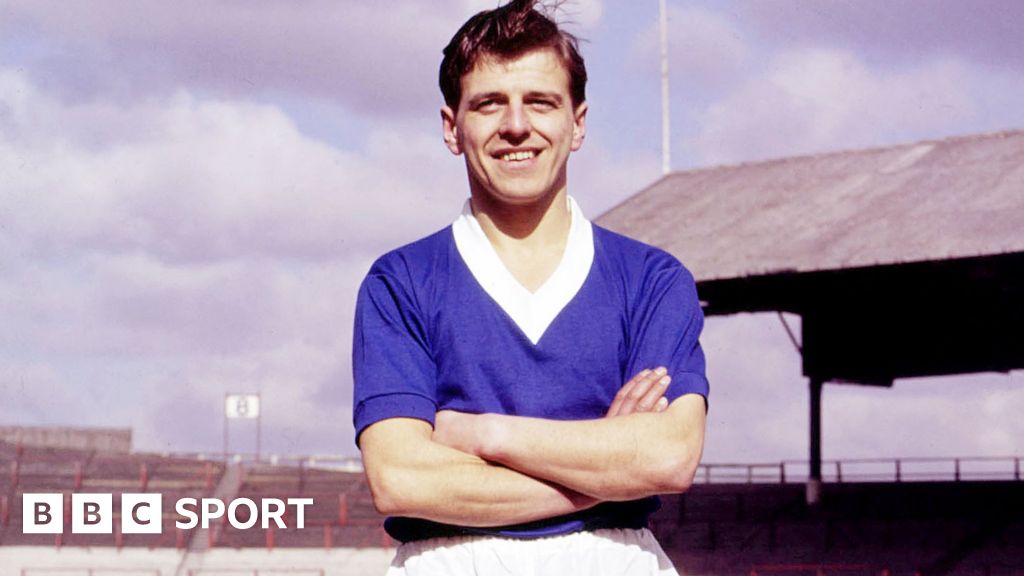 Rangers & Scotland great Eric Caldow dies at 84 - BBC Sport