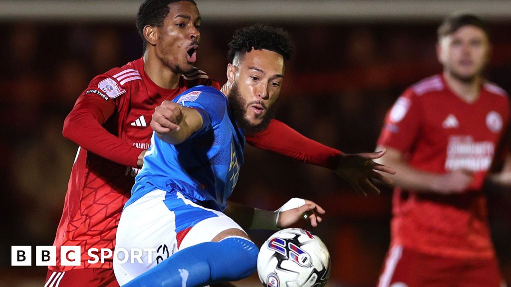 Crawley Town 1-1 Stockport County: Klaidi Lolos earns draw for hosts ...