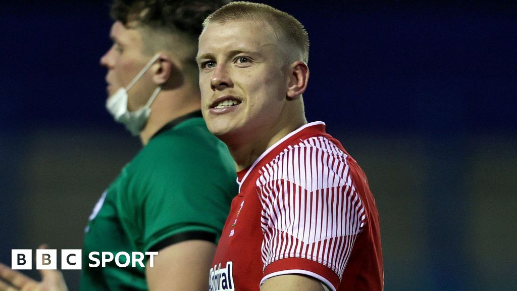 Ioan Evans: Cornish Pirates bring in Cardiff centre - BBC Sport