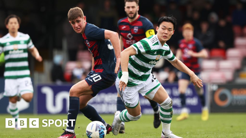 Mackay has 'high hopes' for Smith after assured debut - BBC Sport