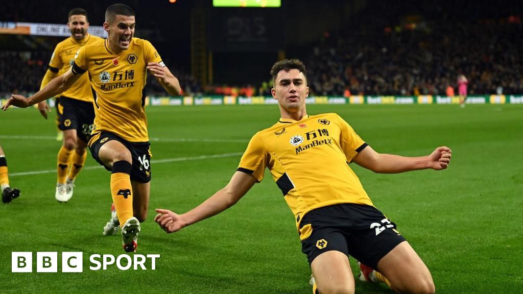 Wolves v Everton: In pictures - BBC Sport