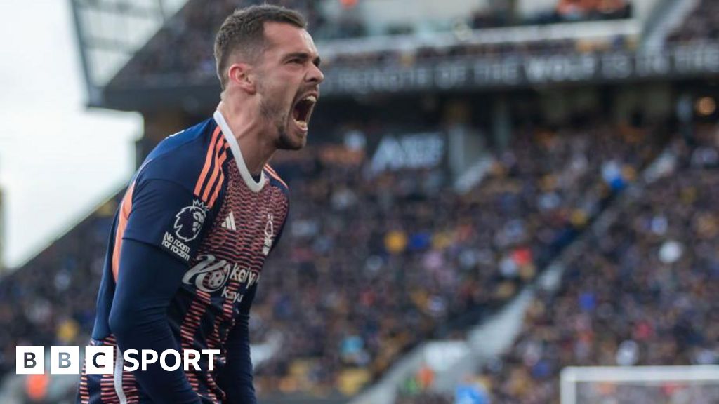 Nottingham Forest: Harry Toffolo contract extended by one year - BBC Sport