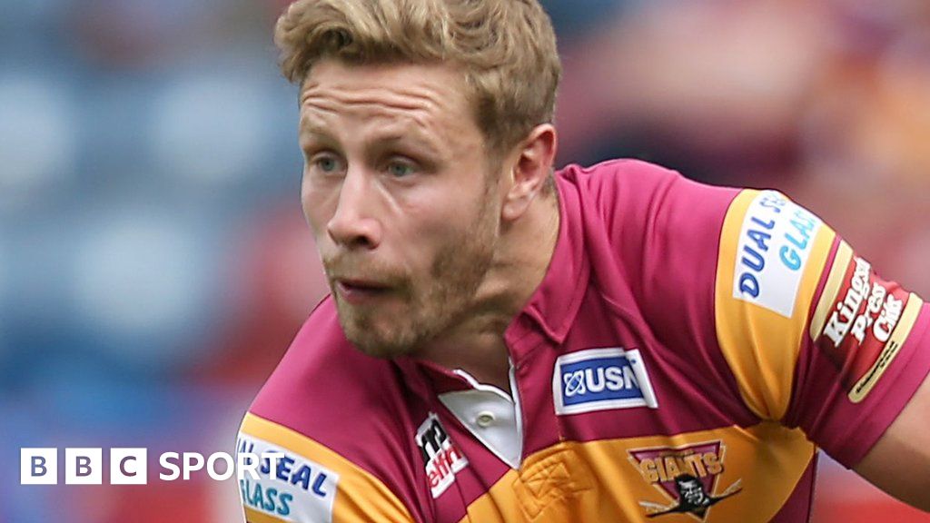 Kyle Wood: Wakefield Trinity re-sign ex-Huddersfield Giants hooker ...