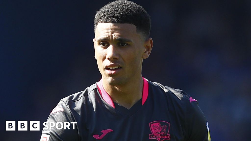 Craig Clay & Josh Coley: Sutton United make double signing - BBC Sport