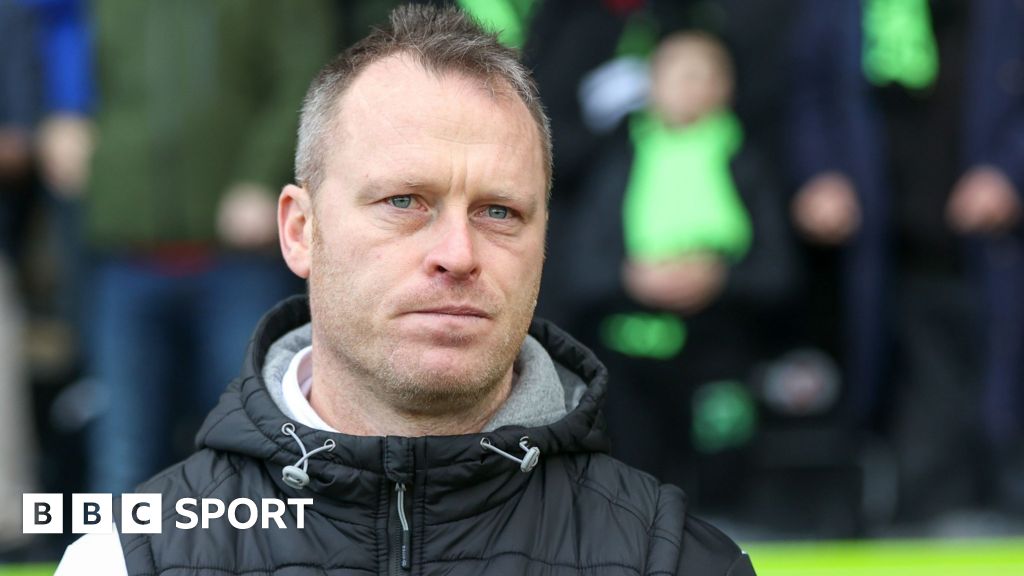 Michael Flynn: Walsall boss was 'close to Championship job' - BBC Sport