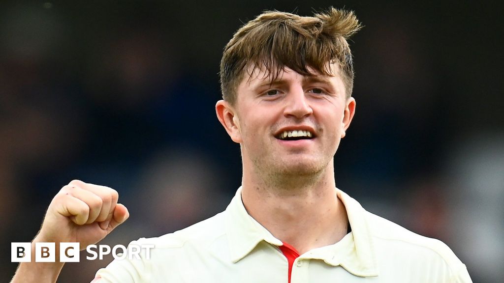 Lancashire: Jack Blatherwick extends contract for two more years - BBC ...