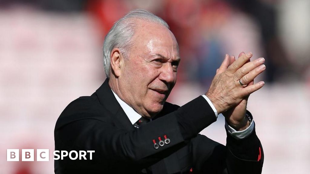 AFC Bournemouth: Former chairman Jeff Mostyn steps away - BBC Sport