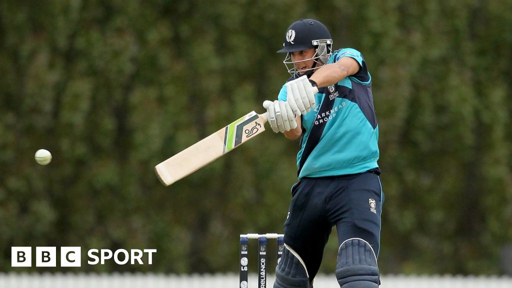 Warwickshire: Freddie Coleman and Jonathon Webb both released by Bears ...