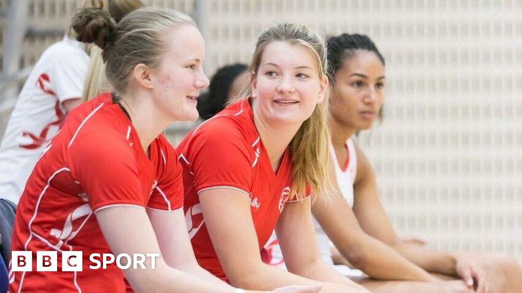Netball Youth World Cup: England Under-21s win in absence of coaches ...