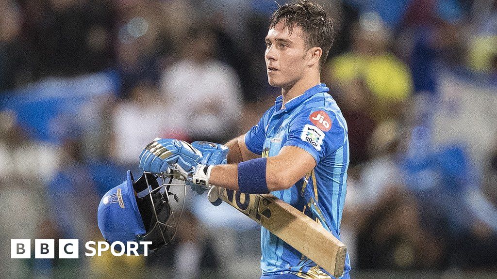 'Baby AB' milks the moment as new T20 begins - BBC Sport