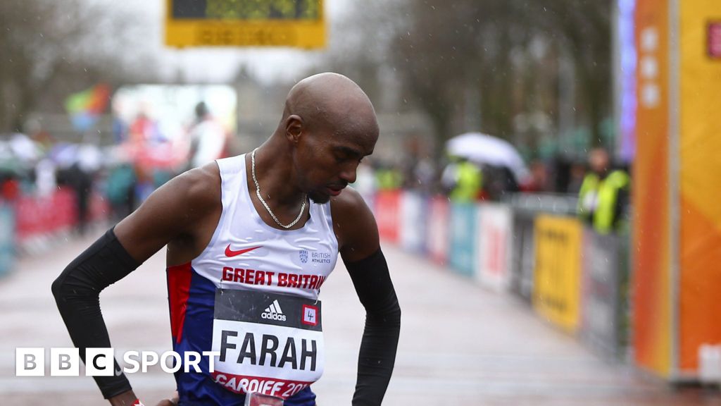 World Half Marathon: Mo Farah gets bronze in Cardiff - BBC Sport