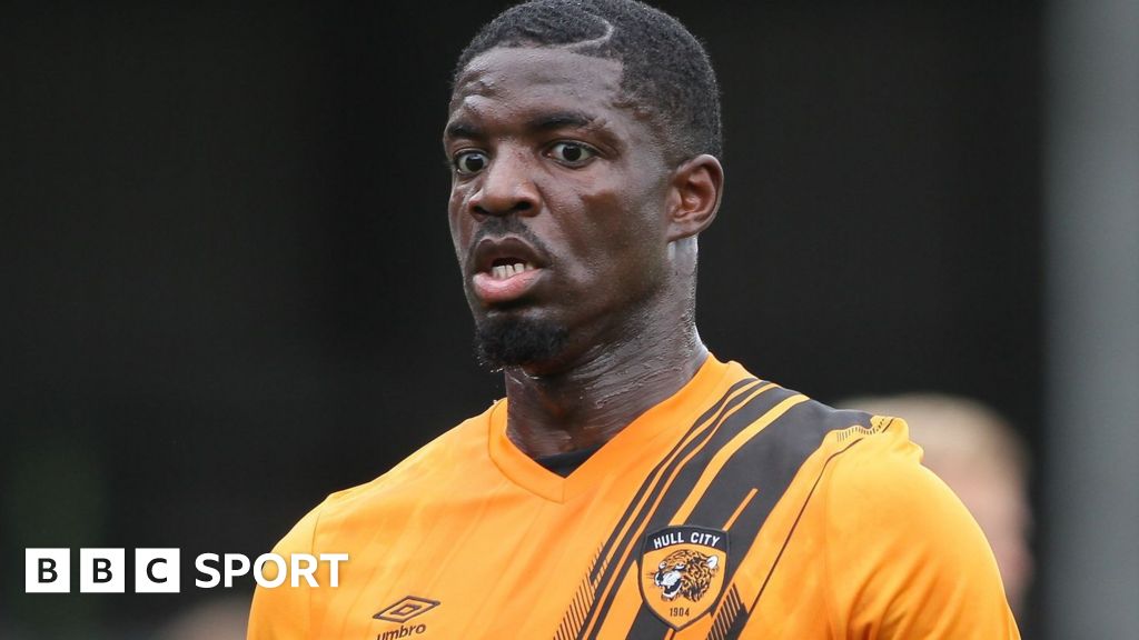 Festus Arthur: Barrow sign Hull City defender on season-long loan - BBC ...
