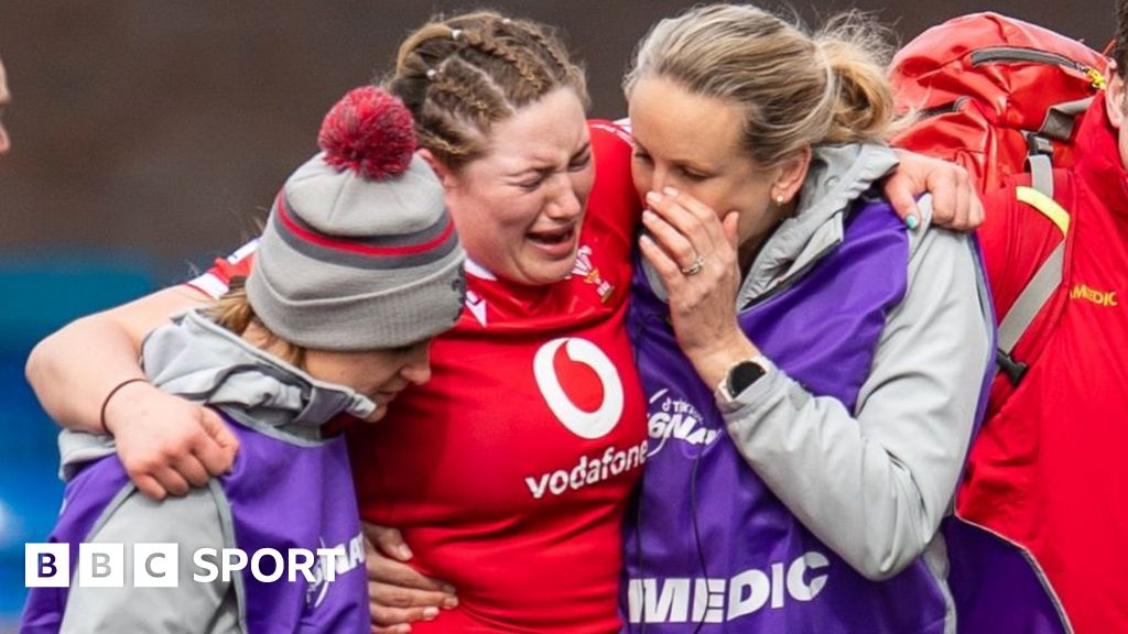Women's Six Nations 2023: 'Heartbreak' for Wales lock Gwen Crabb over ...