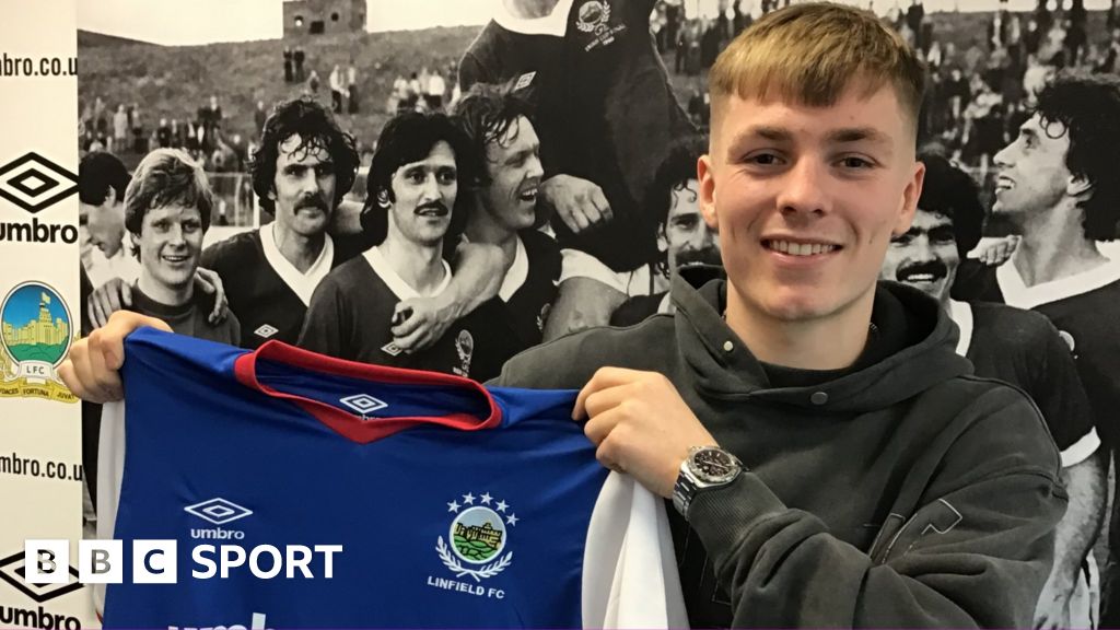 Christopher McKee: Ex-Linfield Academy player returns to Blues in loan ...
