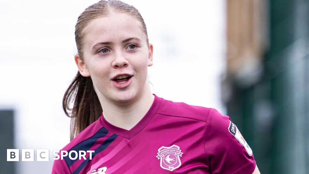 Genero Adran Premier: Collie scores hat-trick as Cardiff City go ...