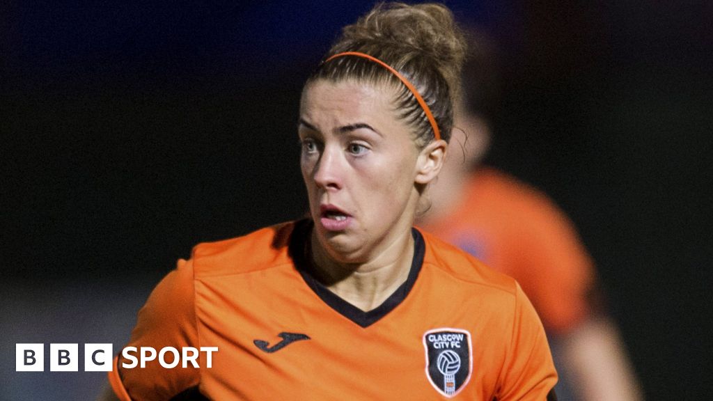 Scotland: Nicola Docherty replaces Emma Mitchell in squad to face US ...