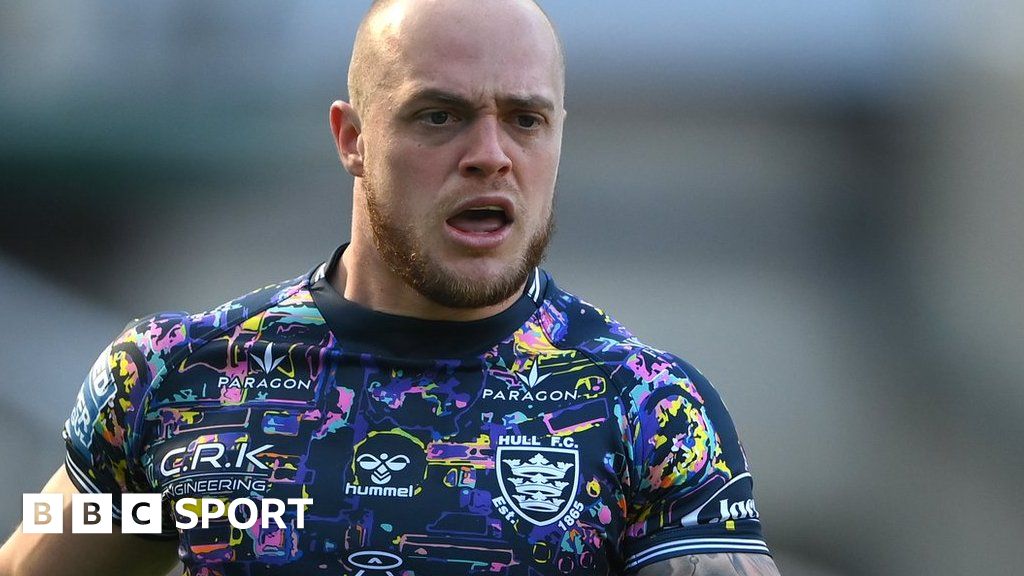 Adam Swift: Huddersfield Giants sign Hull FC winger for 2024 season ...