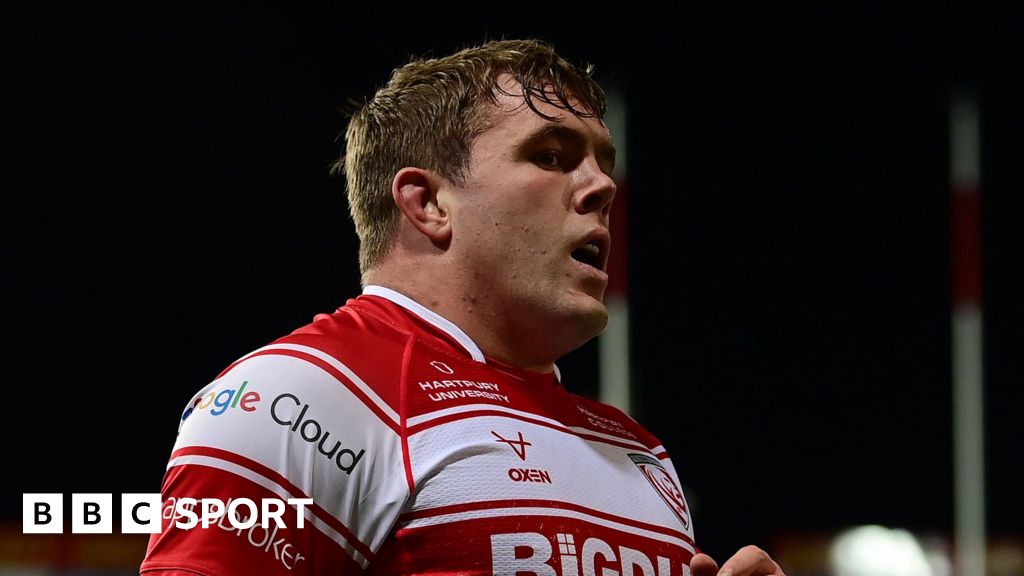 Jack Singleton: Gloucester hooker suffers 'significant lower leg injury ...
