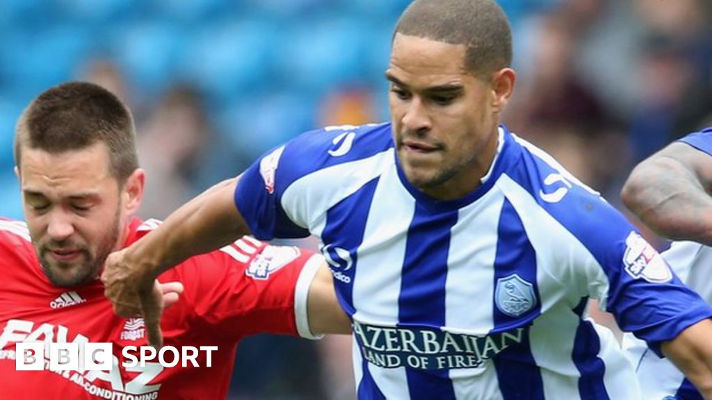 Ipswich Town: Giles Coke and Larsen Toure sign for Suffolk club - BBC Sport